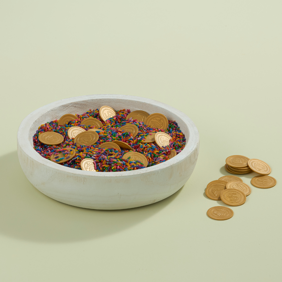 Plastic Gold Coins - GeoCentral